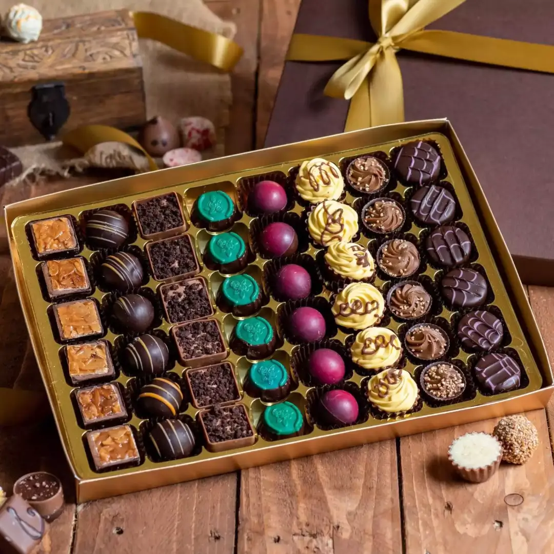 48 Chocolate Mixed Selection - Chocolate Treasures